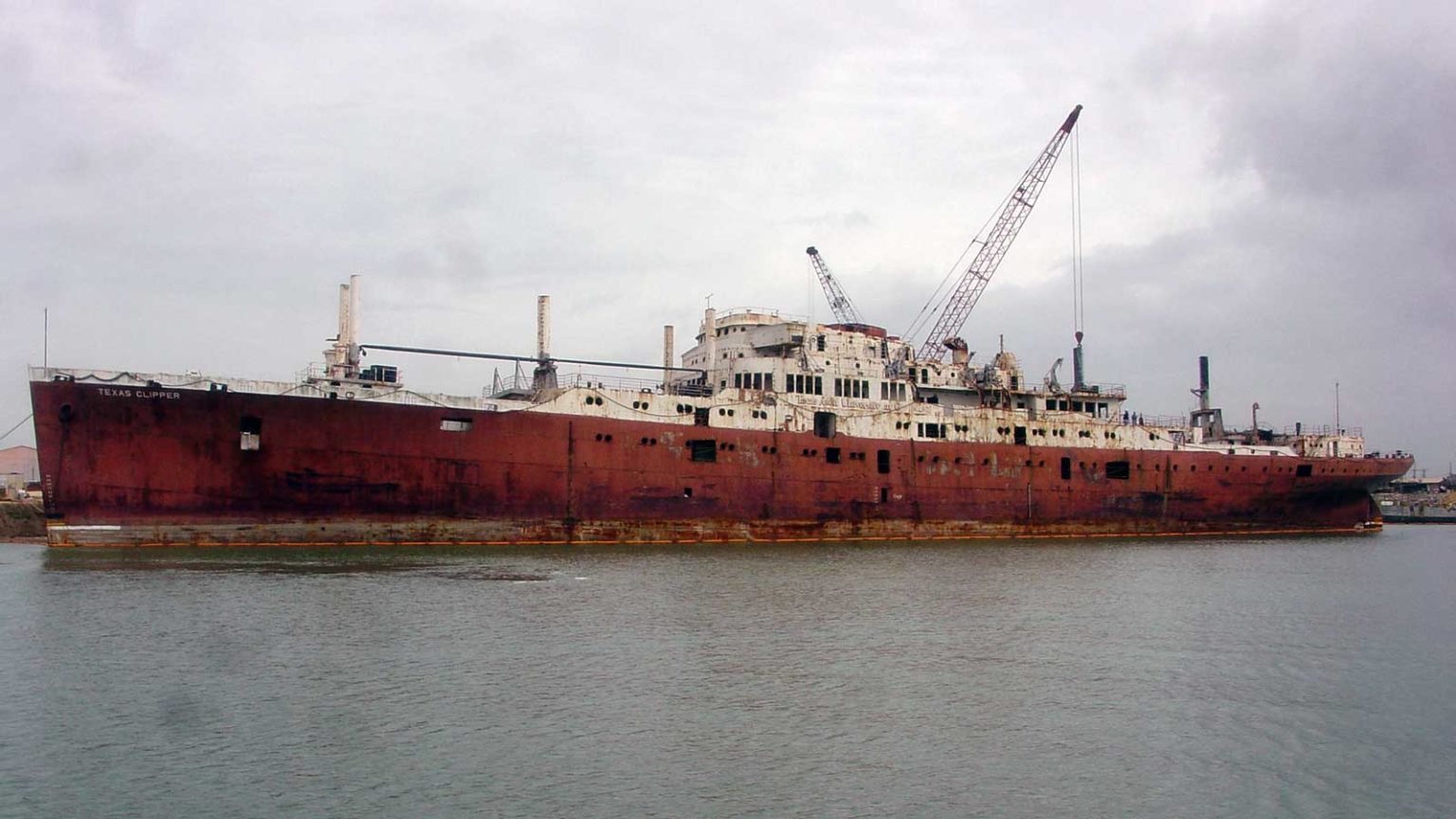 The Texas Clipper Dive - American Diving